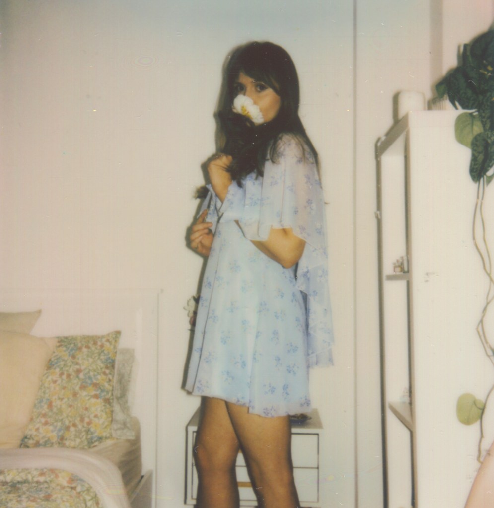 honey gentry – "the singer-songwriter making delicately sad pop to ...